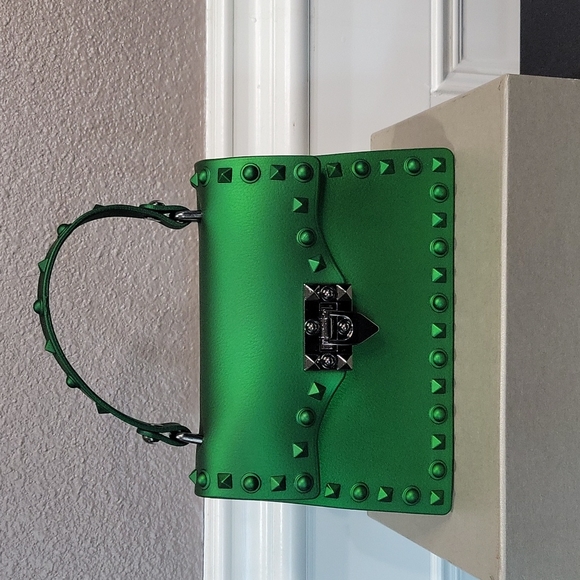 L.A.Charms | Bags | Green Pvc Handbagcrossbag Nwt | Poshmark